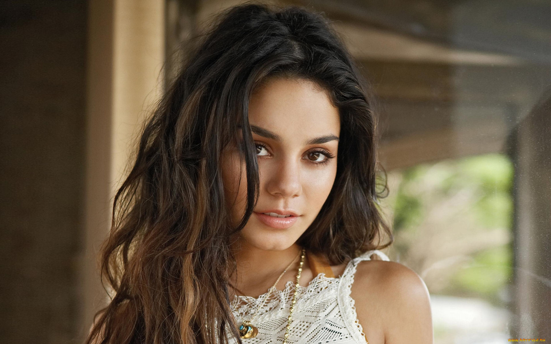 Spanish Brides - How to Date Spanish Women